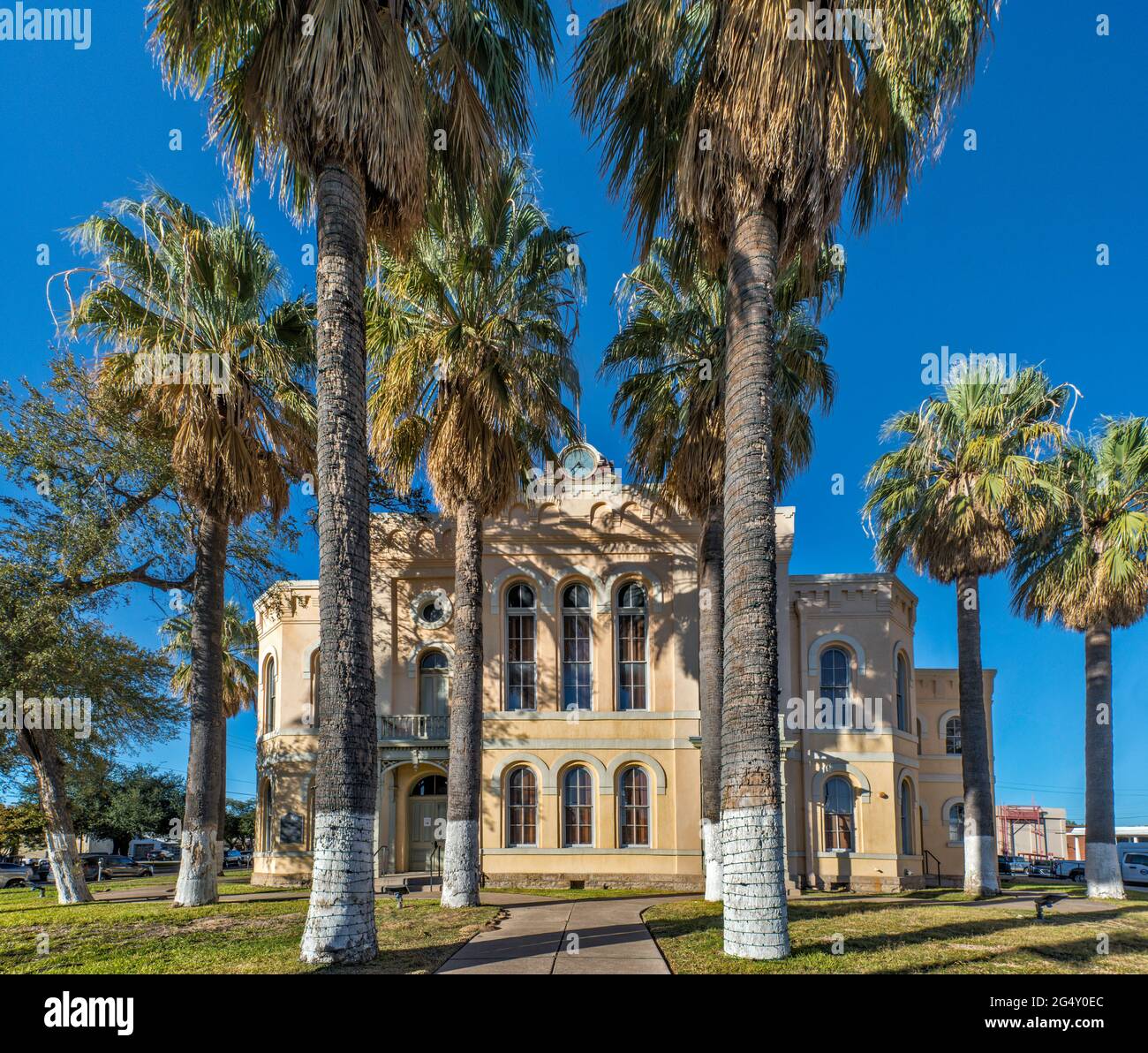 Historic Maverick County Courthouse, 1885, Eagle Pass, Texas, USA Stock ...