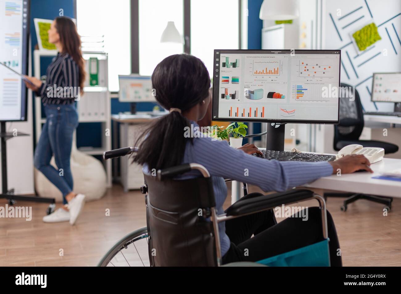 Woman from agency typing hi-res stock photography and images - Alamy