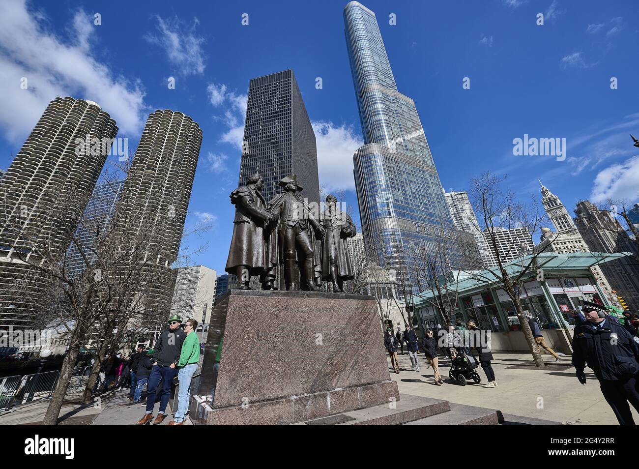 United States, Illinois, Chicago: the Heald Square Monument, a bronze ...