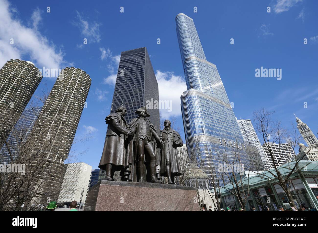 United States, Illinois, Chicago: the Heald Square Monument, a bronze ...