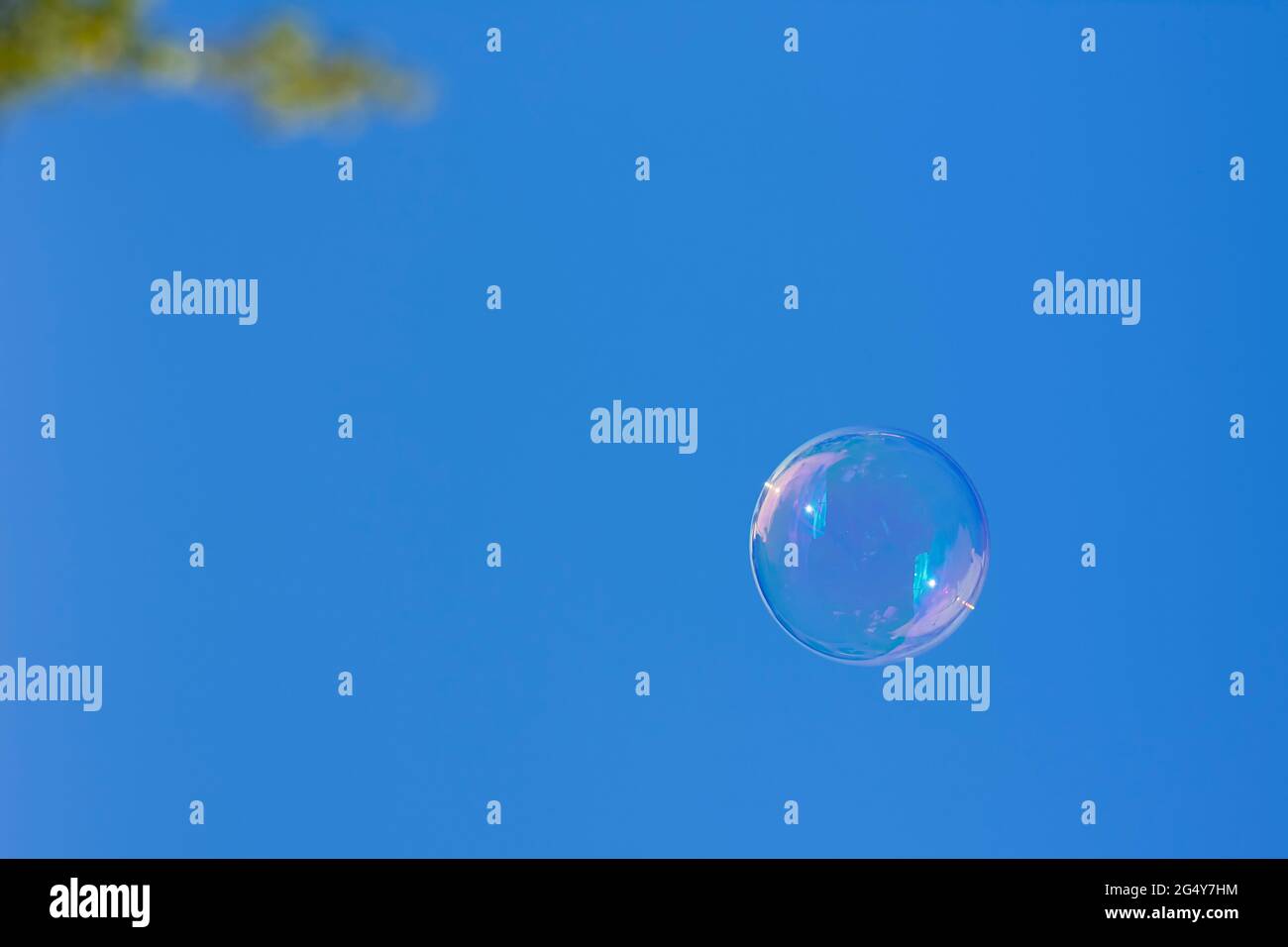 Wallpaper soap water bubble hi-res stock photography and images - Alamy