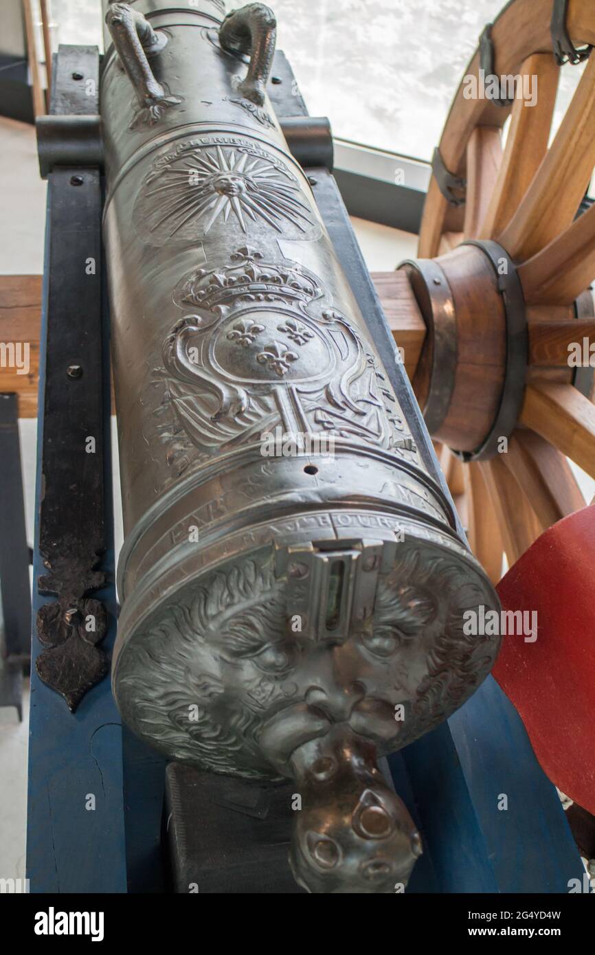 Musée de l'Artillerie - Draguignan (Var,France) Ornaments french ...