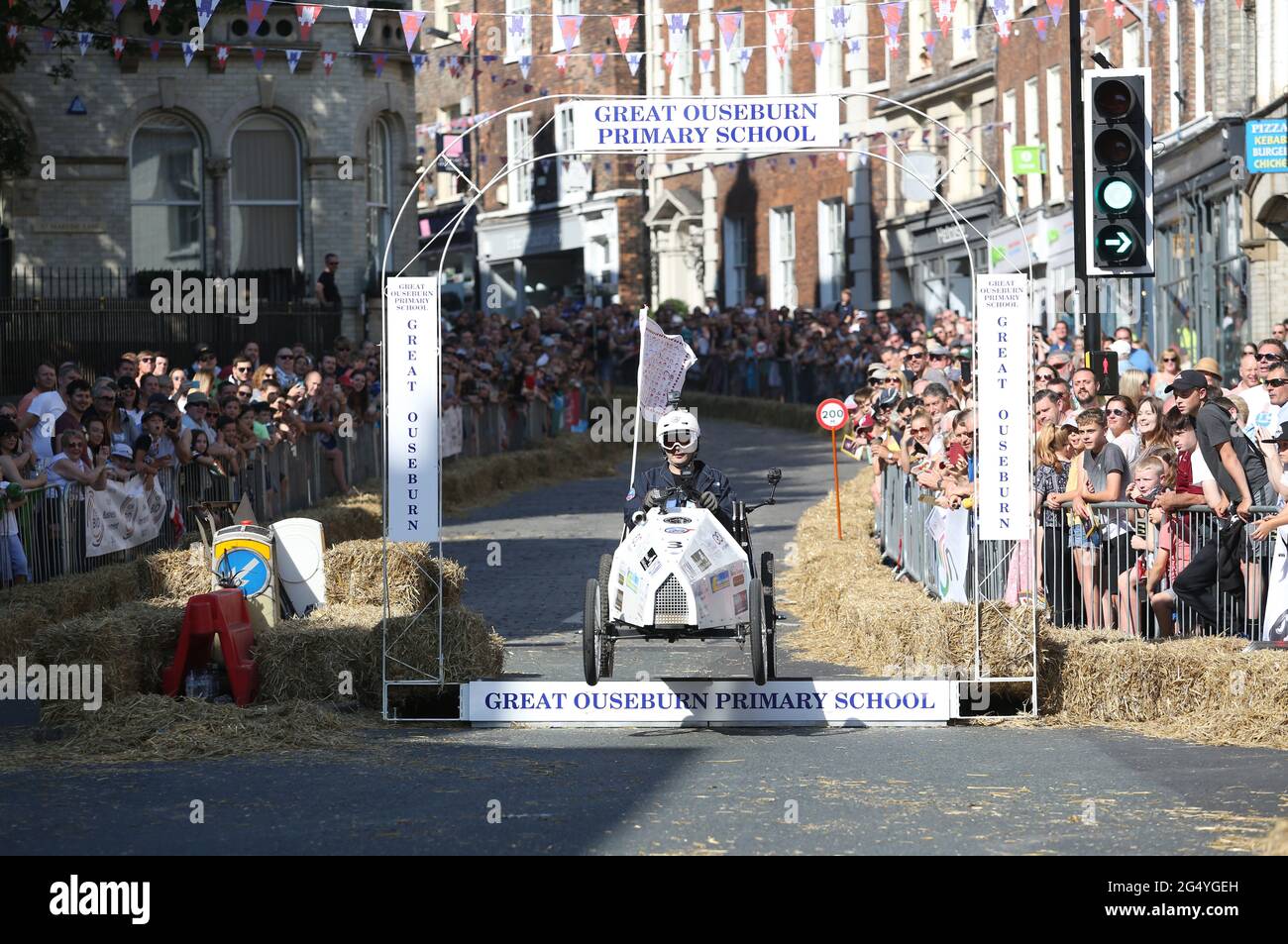 Bull cart race hi-res stock photography and images - Alamy