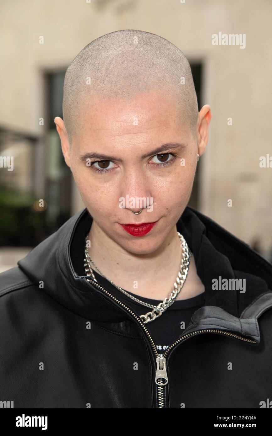 Sara Zinger attending the JOEONE by Louis-Gabriel Nouchi Menswear ...