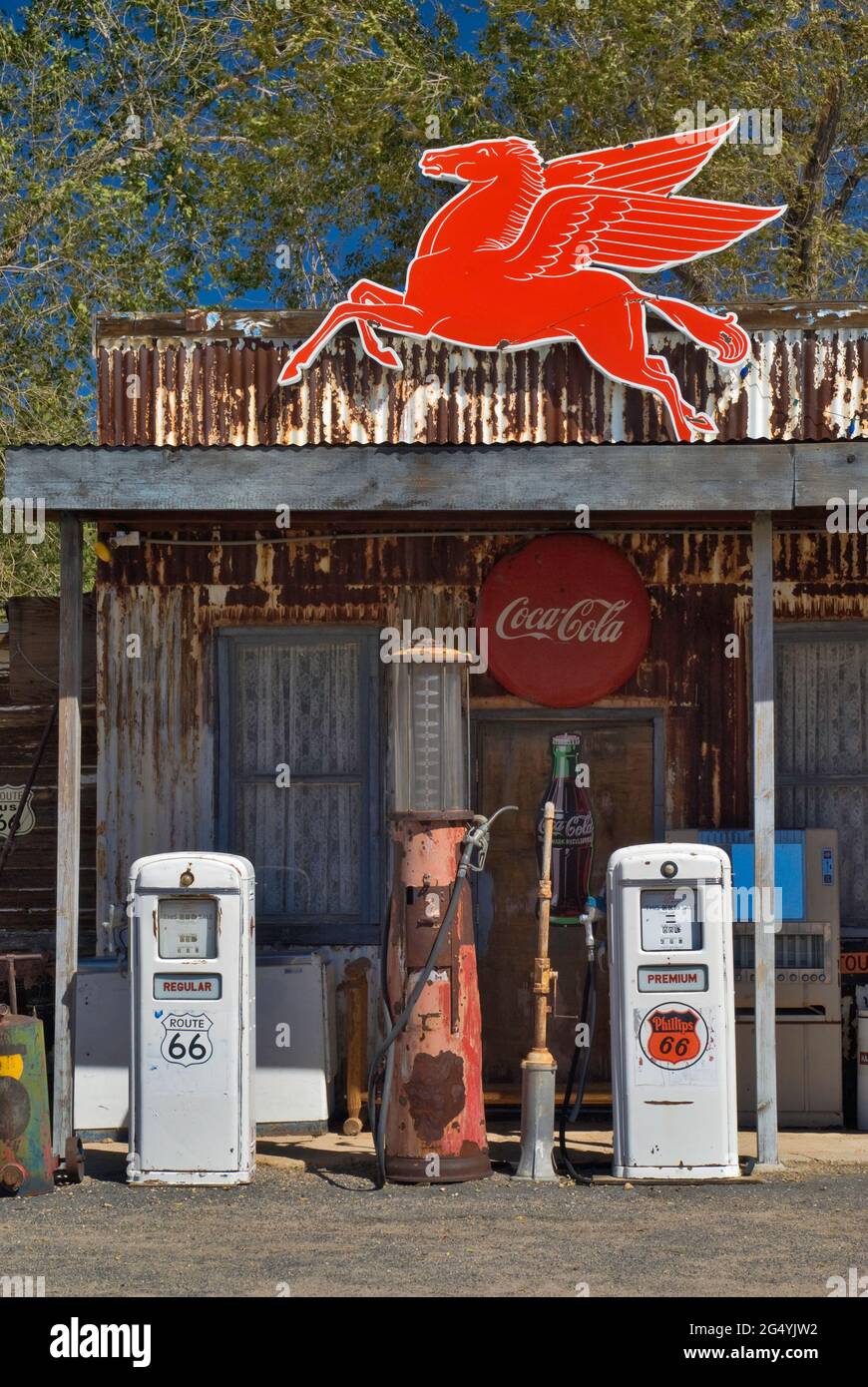 Route 66 Gift Shop at Hackberry, Arizona Stock Photo - Alamy