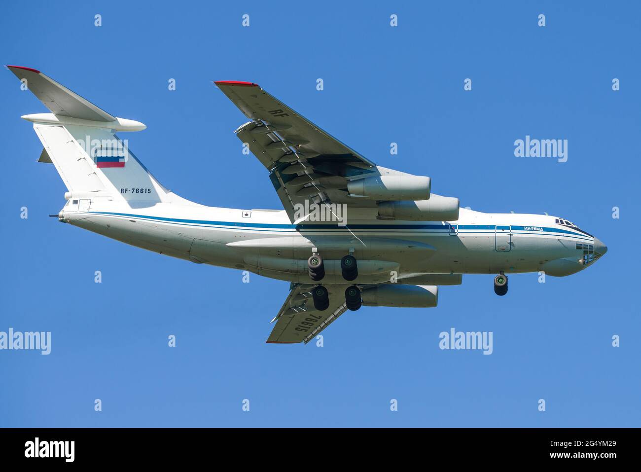 Russian transport aircraft il 76 transport hi-res stock photography and ...