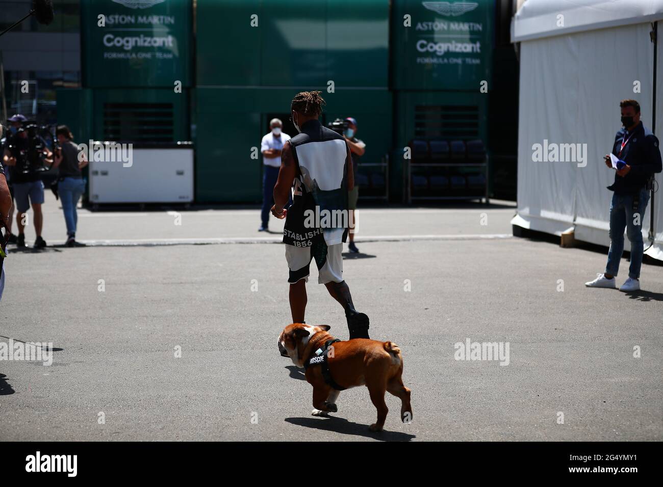 Mercedes amg f1 his dog roscoe hi-res stock photography and images - Alamy