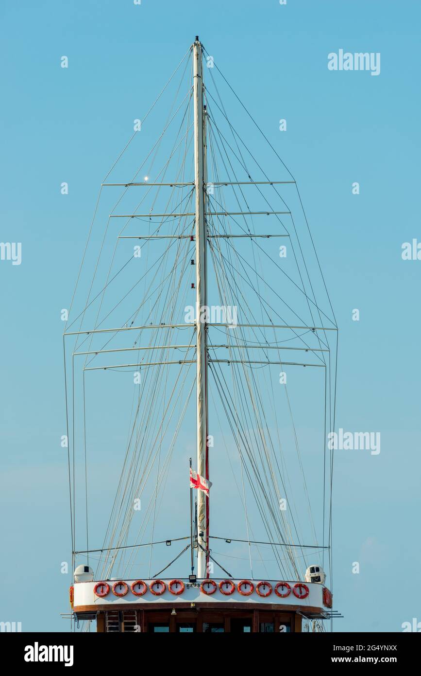 Mast of a ship without sails close up on sky background Stock Photo - Alamy