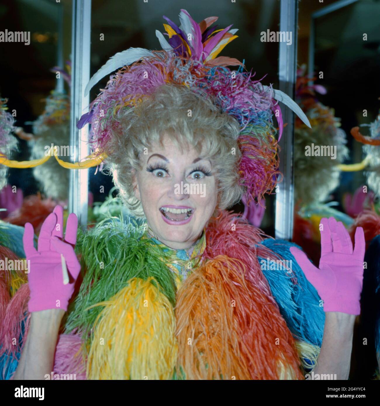 The Dean Martin Show High Resolution Stock Photography and Images - Alamy