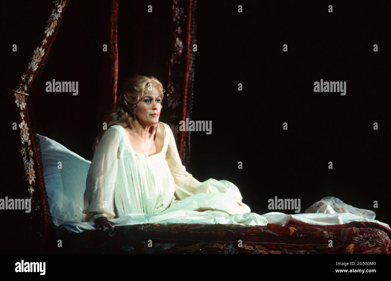 Kiri Te Kanawa (Desdemona) in OTELLO by Verdi at the The Royal Opera ...