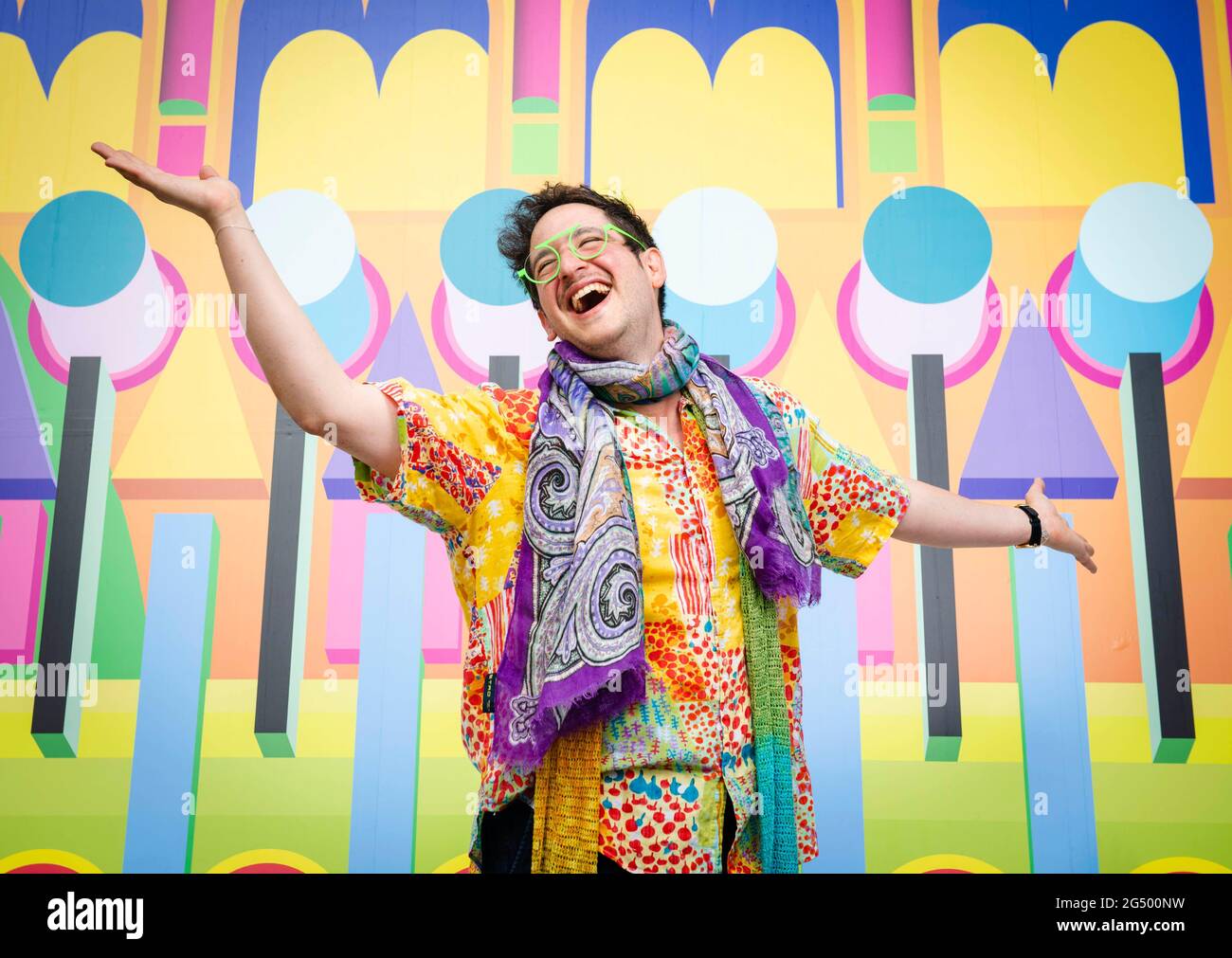 Adam furman hi-res stock photography and images - Alamy