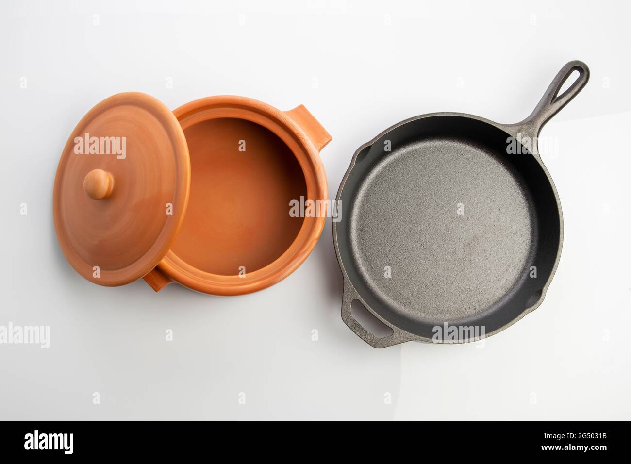 Cast background hi-res stock photography and images - Alamy