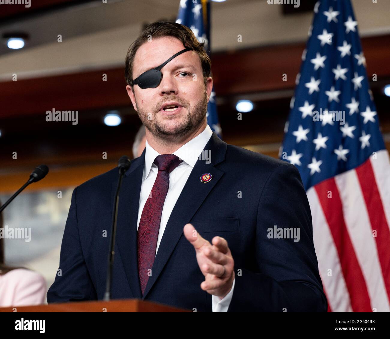Dan crenshaw hi-res stock photography and images - Alamy