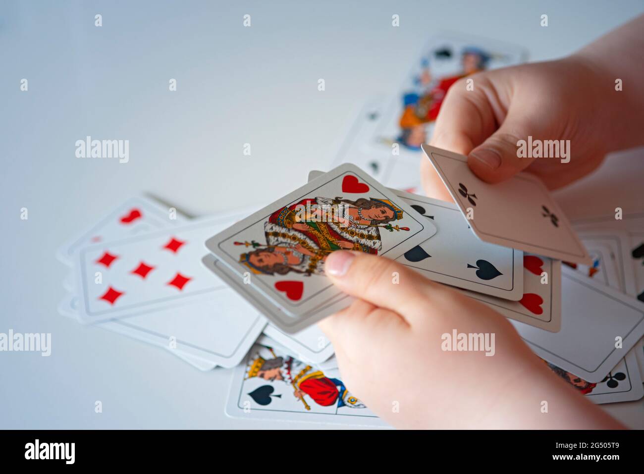 Strategy cards hi-res stock photography and images - Alamy