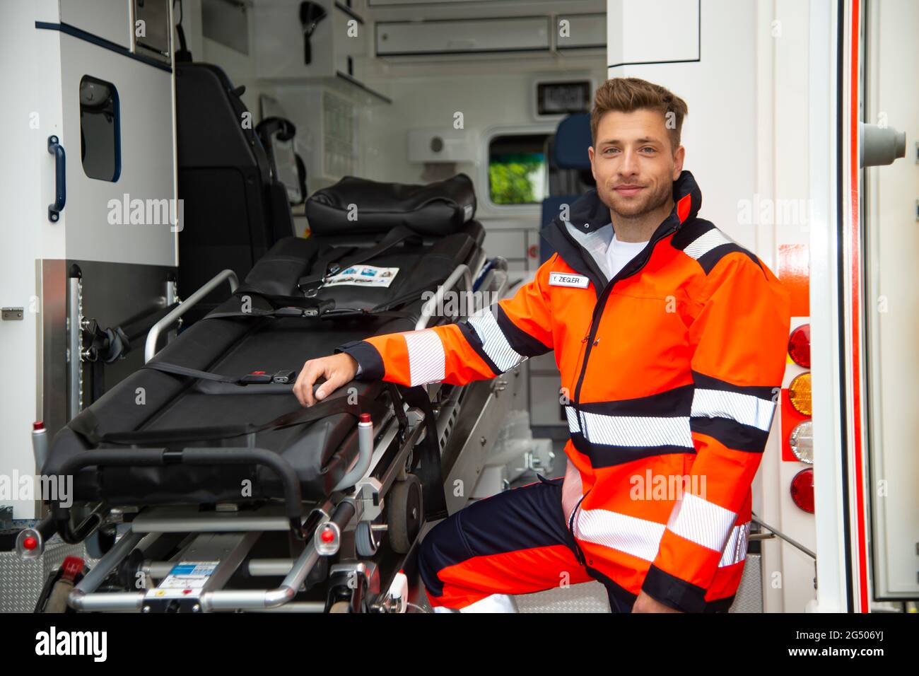 Paramedic Male Actors Who Play