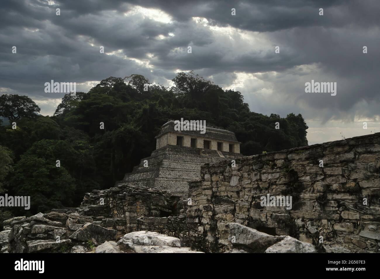 The Mayan city of Palenque, Mexico Stock Photo - Alamy