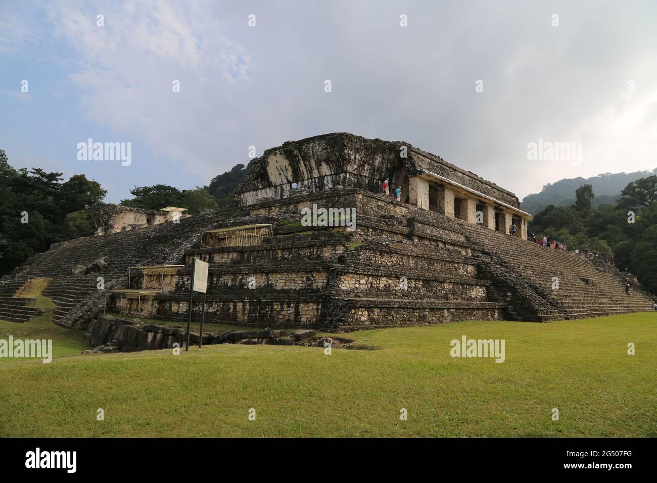 The Mayan city of Palenque, Mexico Stock Photo - Alamy