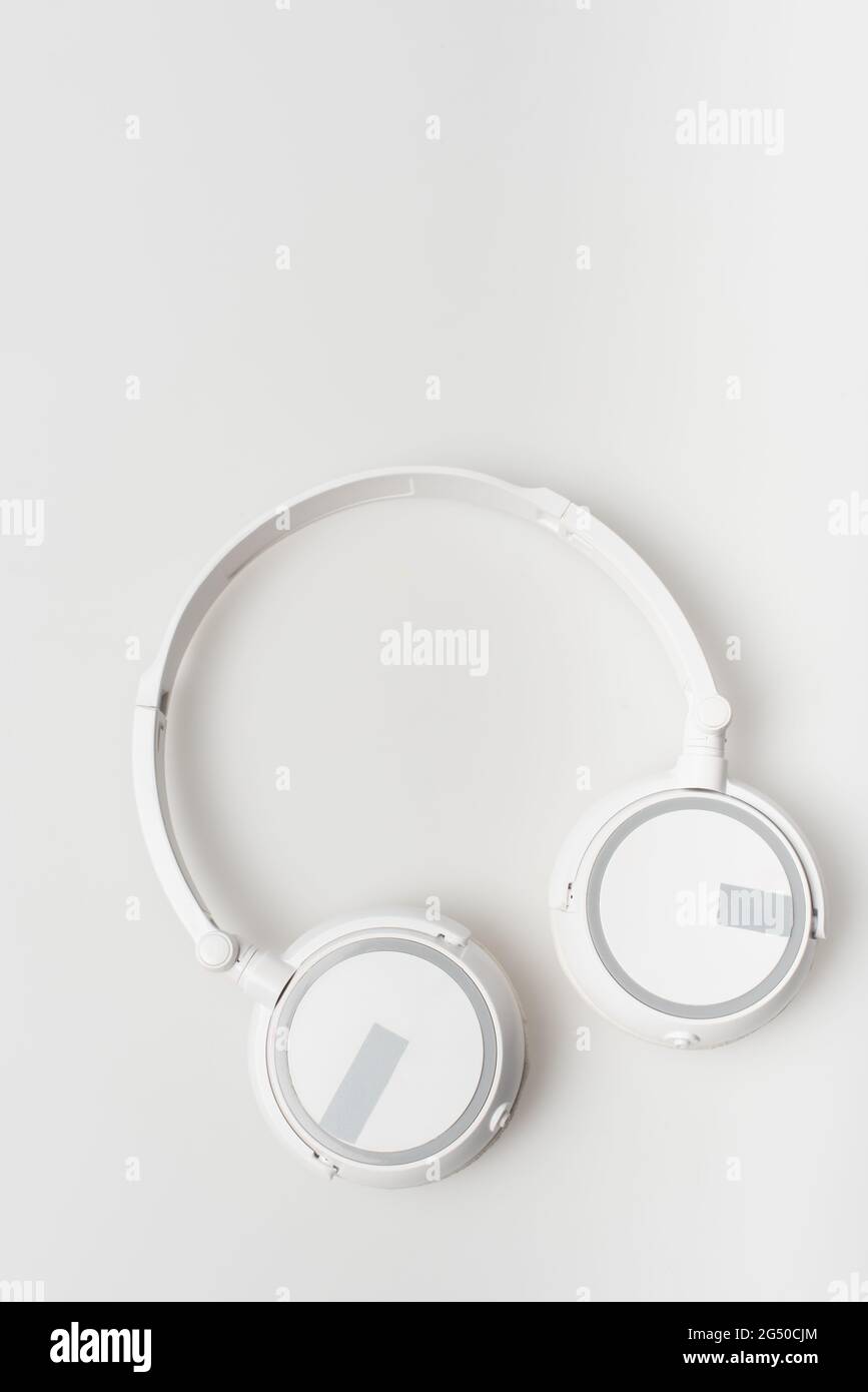 top view of wireless headphones isolated on white Stock Photo - Alamy