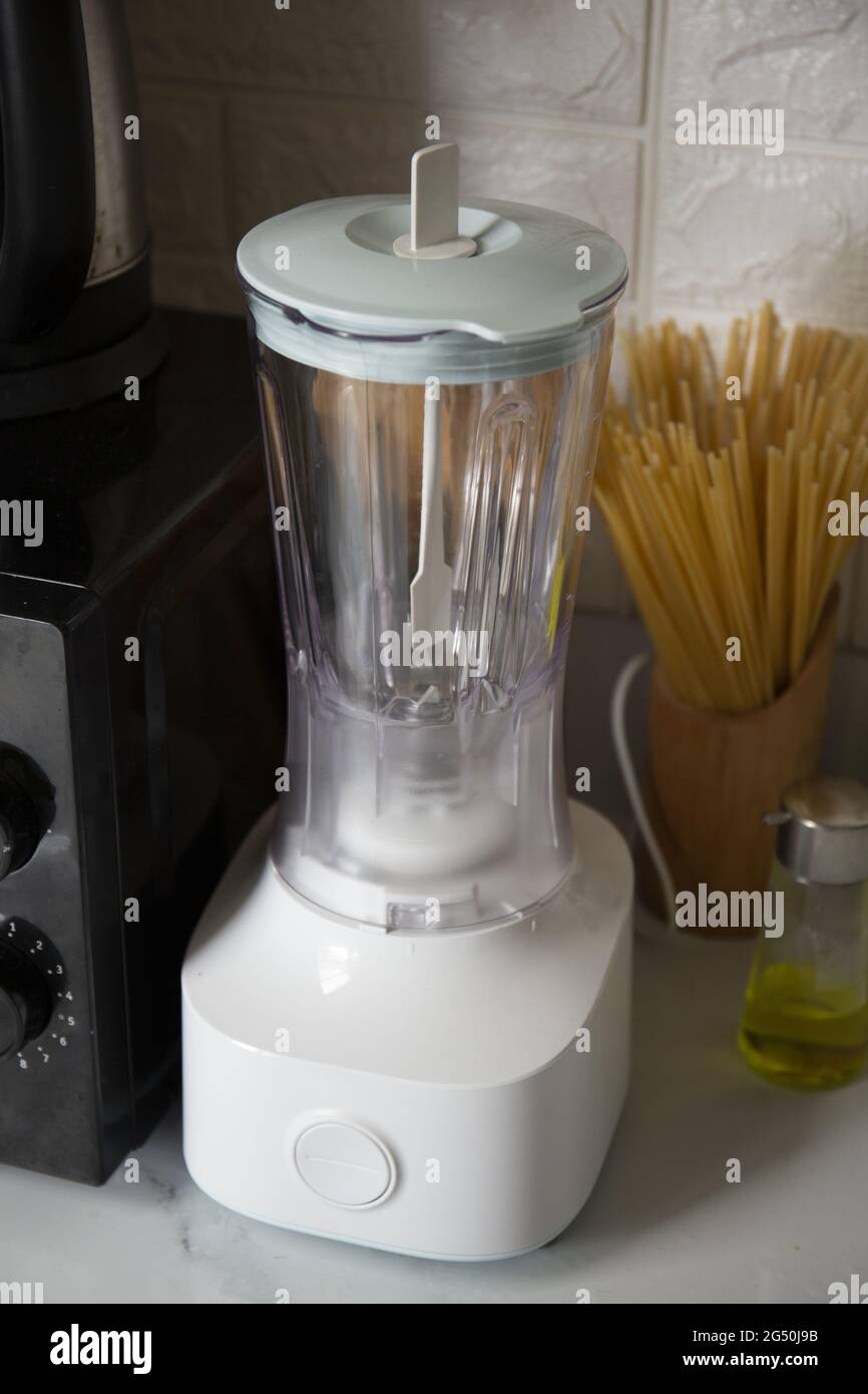 Vertical closeup of a stationary blender in a kitchen Stock Photo - Alamy