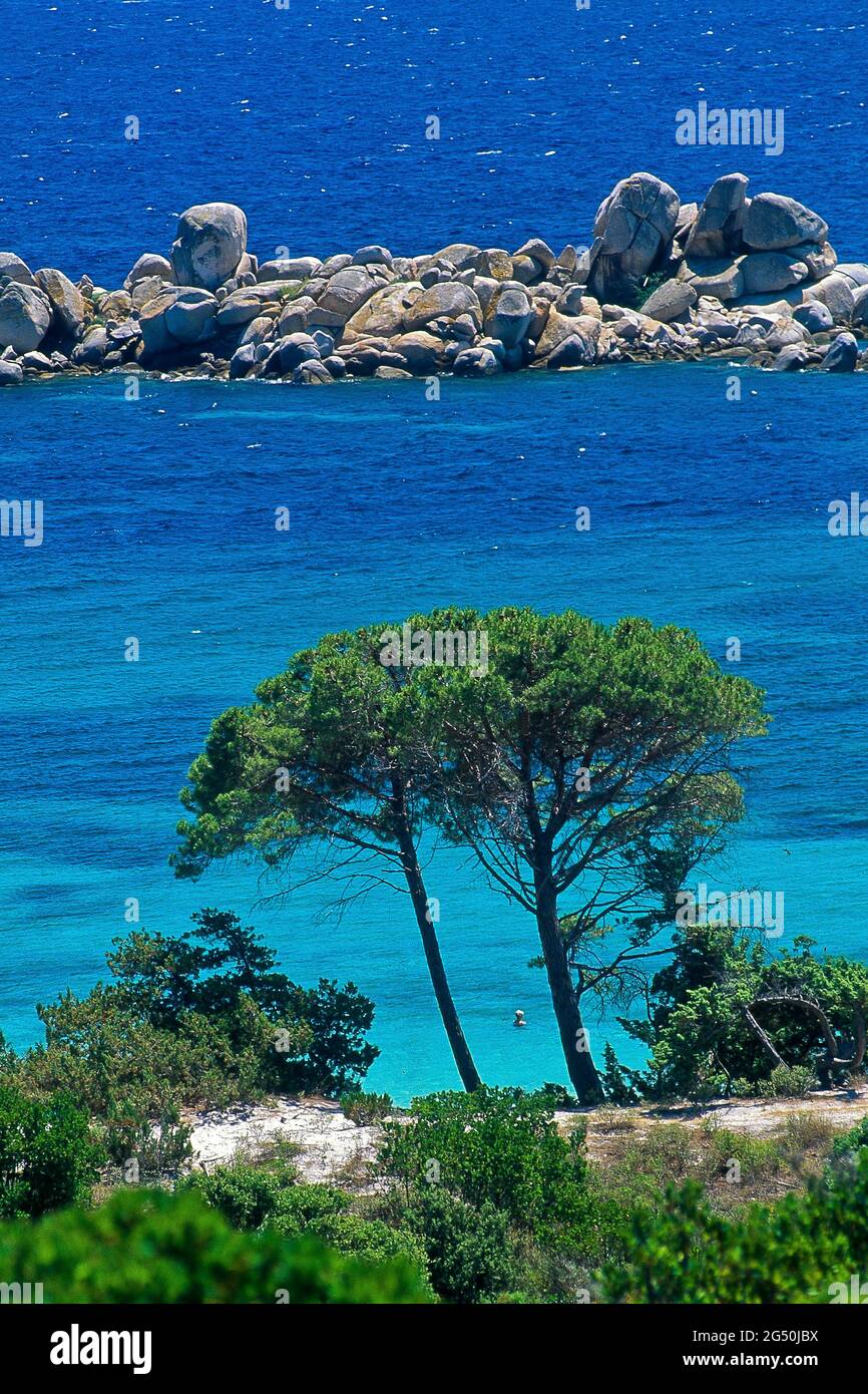 FRANCE, CORSE DU SUD (2A) CAPU DI ACCIAJU, ACCIAJU BEACH Stock Photo ...
