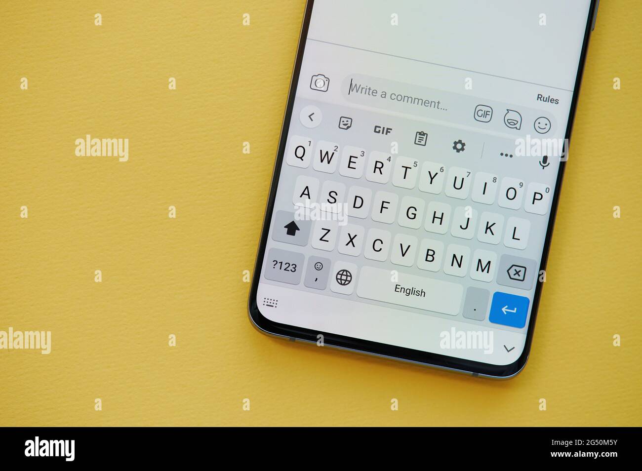 Digital screen hi-res stock photography and images - Alamy