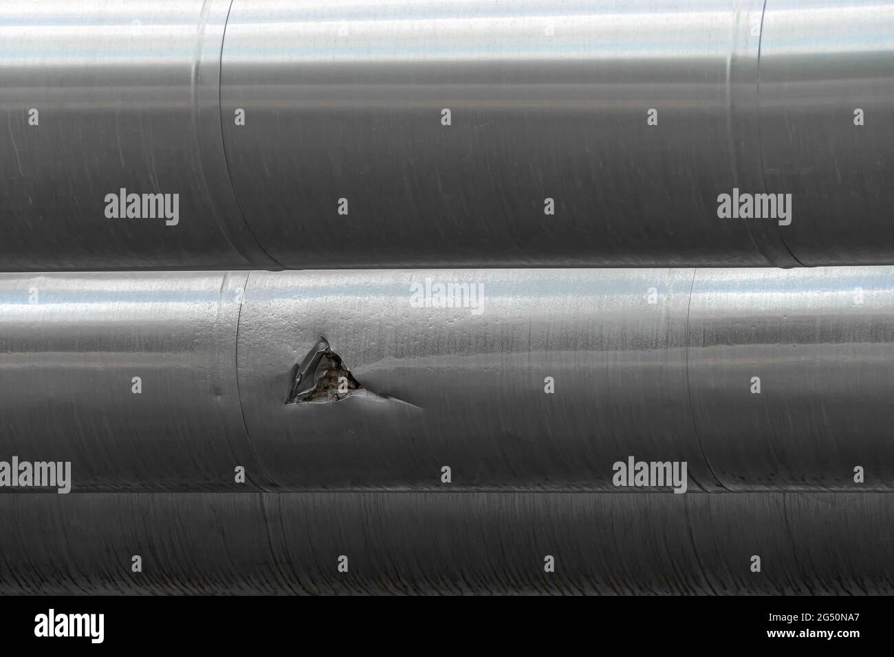 Crack Pipe High Resolution Stock Photography and Images - Alamy