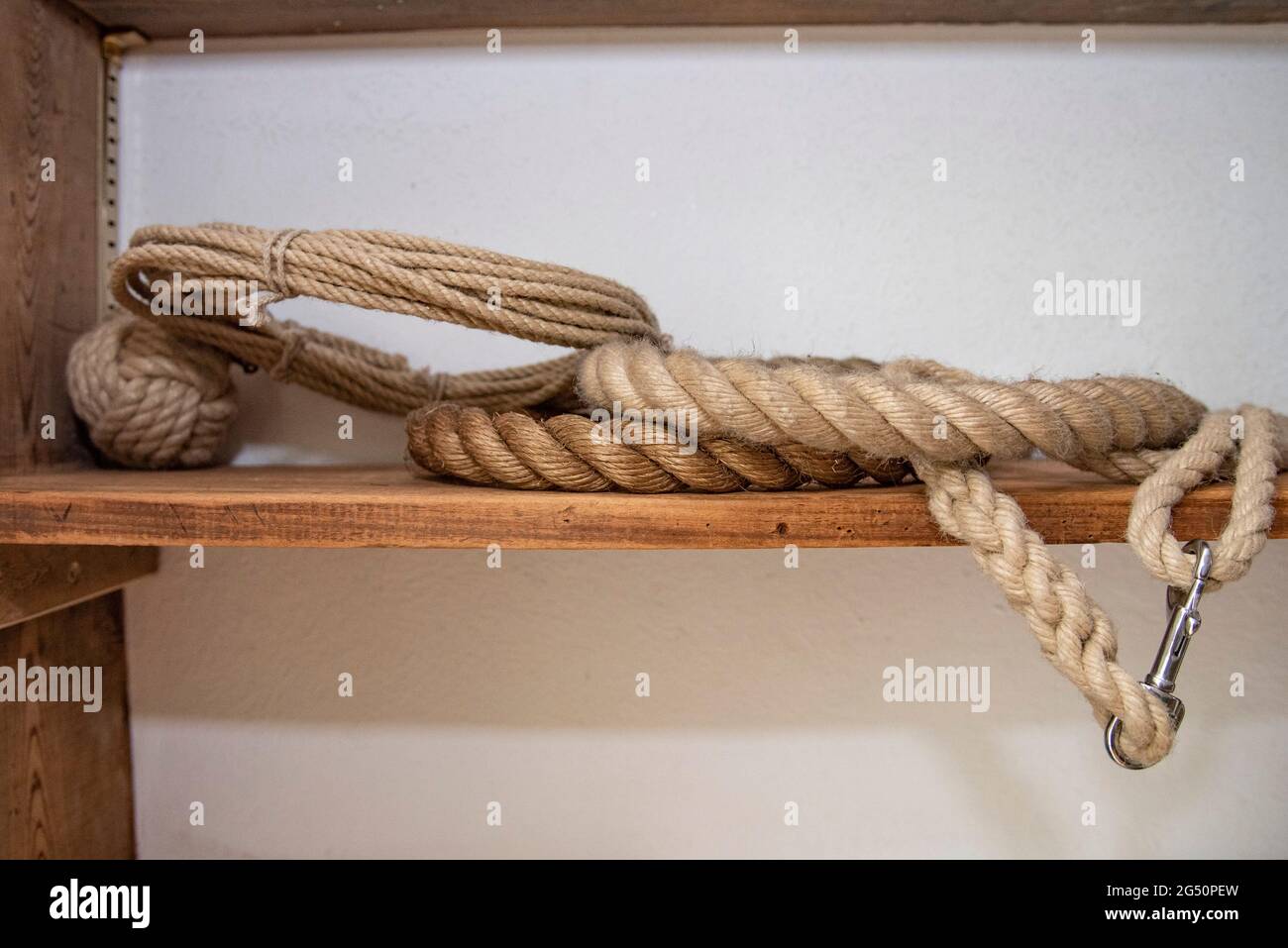 Eric shipton everest expedition hi-res stock photography and images - Alamy