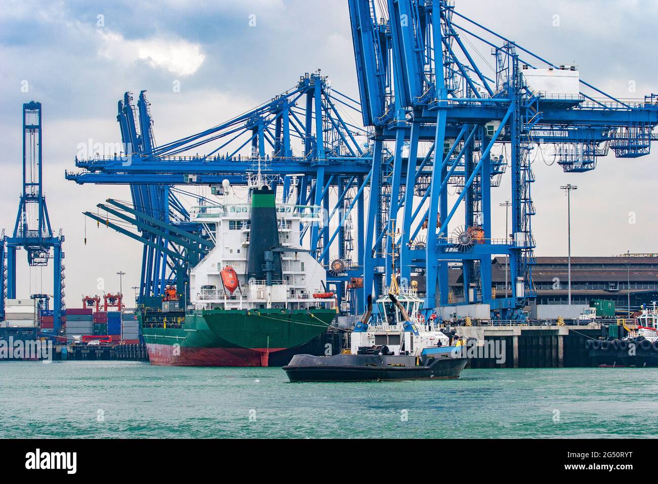 Container terminal in the internatinal harbour of Panama City Stock ...