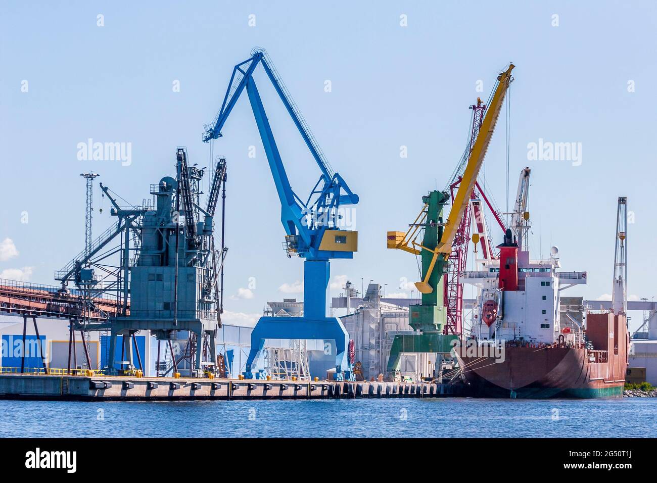 Shipping logistics finland hi-res stock photography and images - Alamy