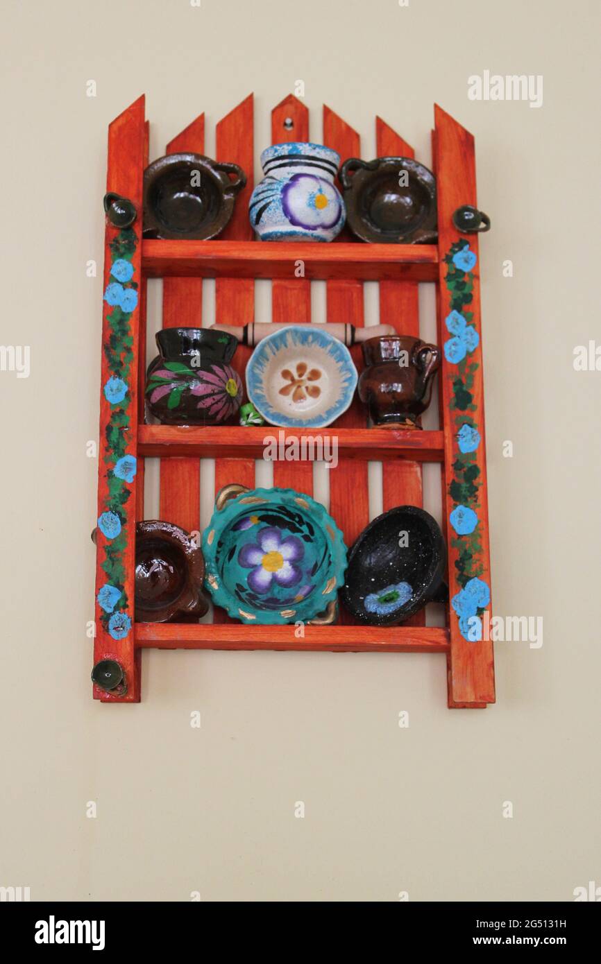 Miniature crafts of Mexican clay pots Stock Photo - Alamy