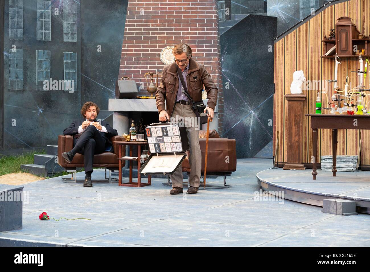 Marian bulang hi-res stock photography and images - Alamy