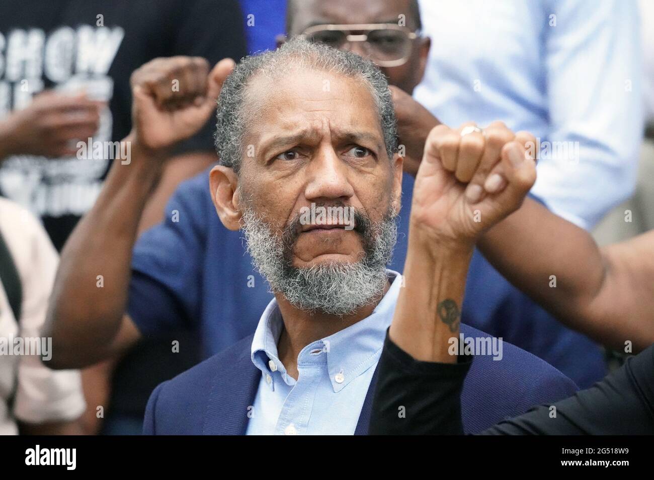Civil rights bill into law hi-res stock photography and images - Alamy