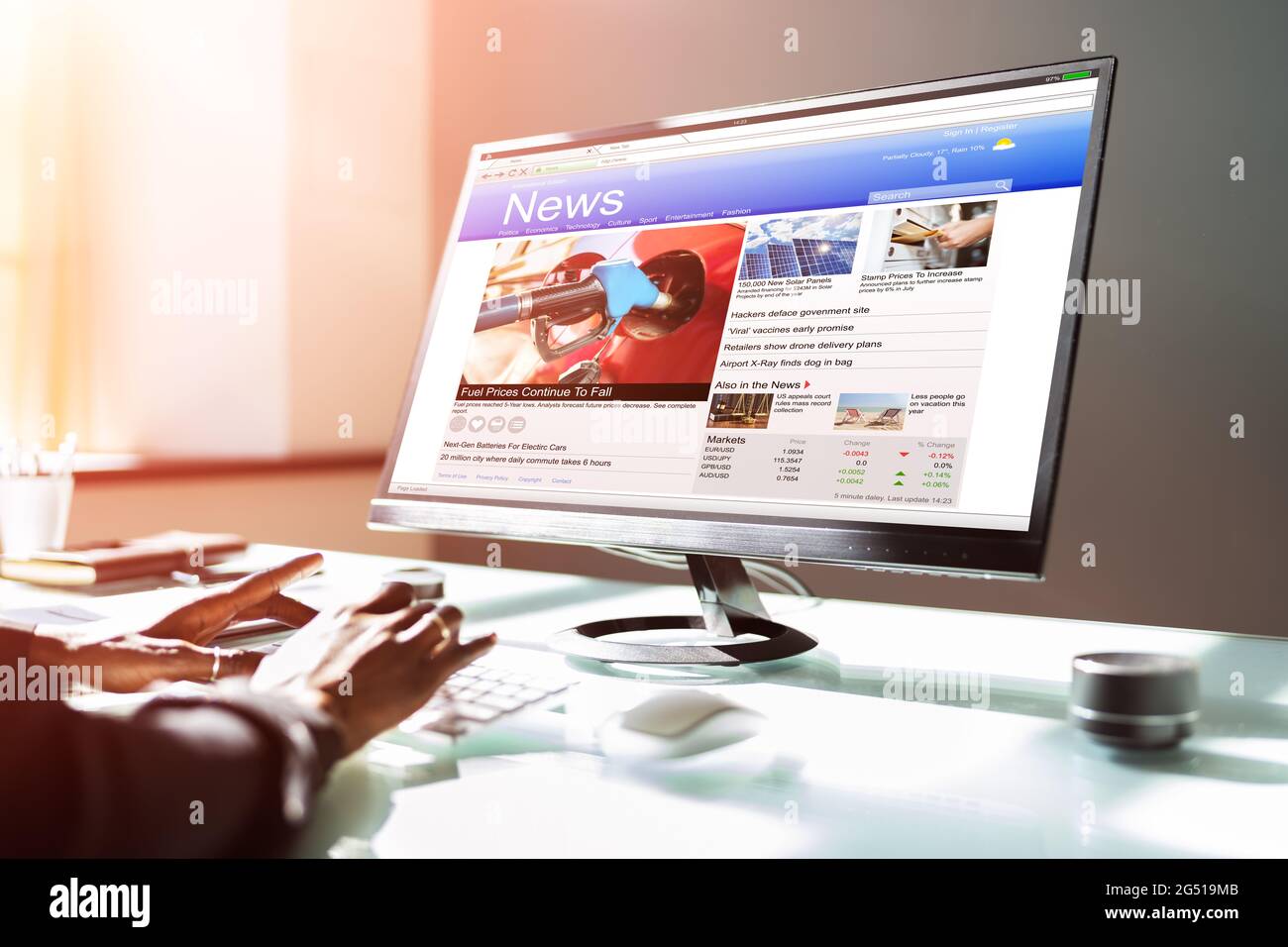 Black woman typing at computer hi-res stock photography and images - Alamy