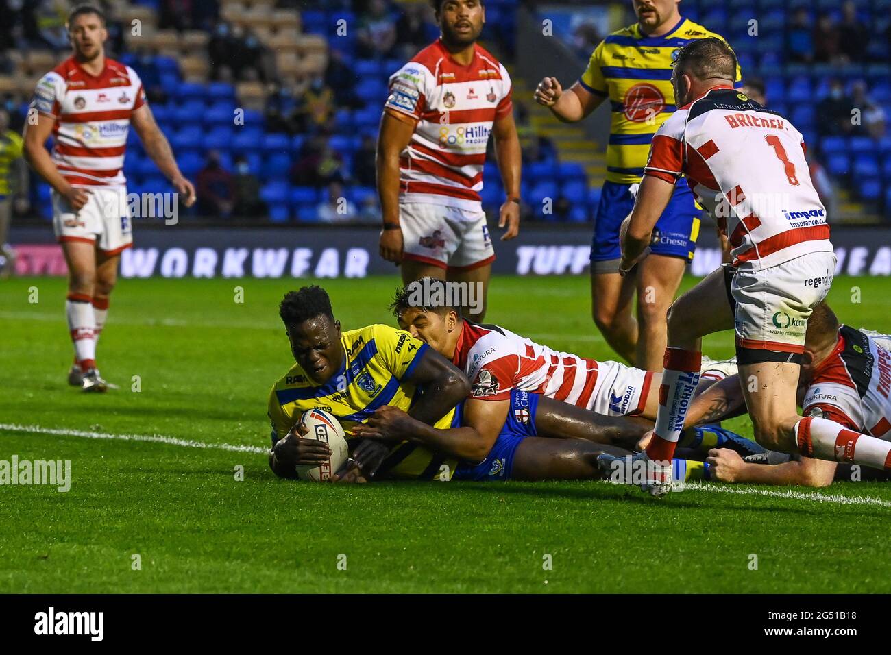 Eribe doro hi-res stock photography and images - Alamy