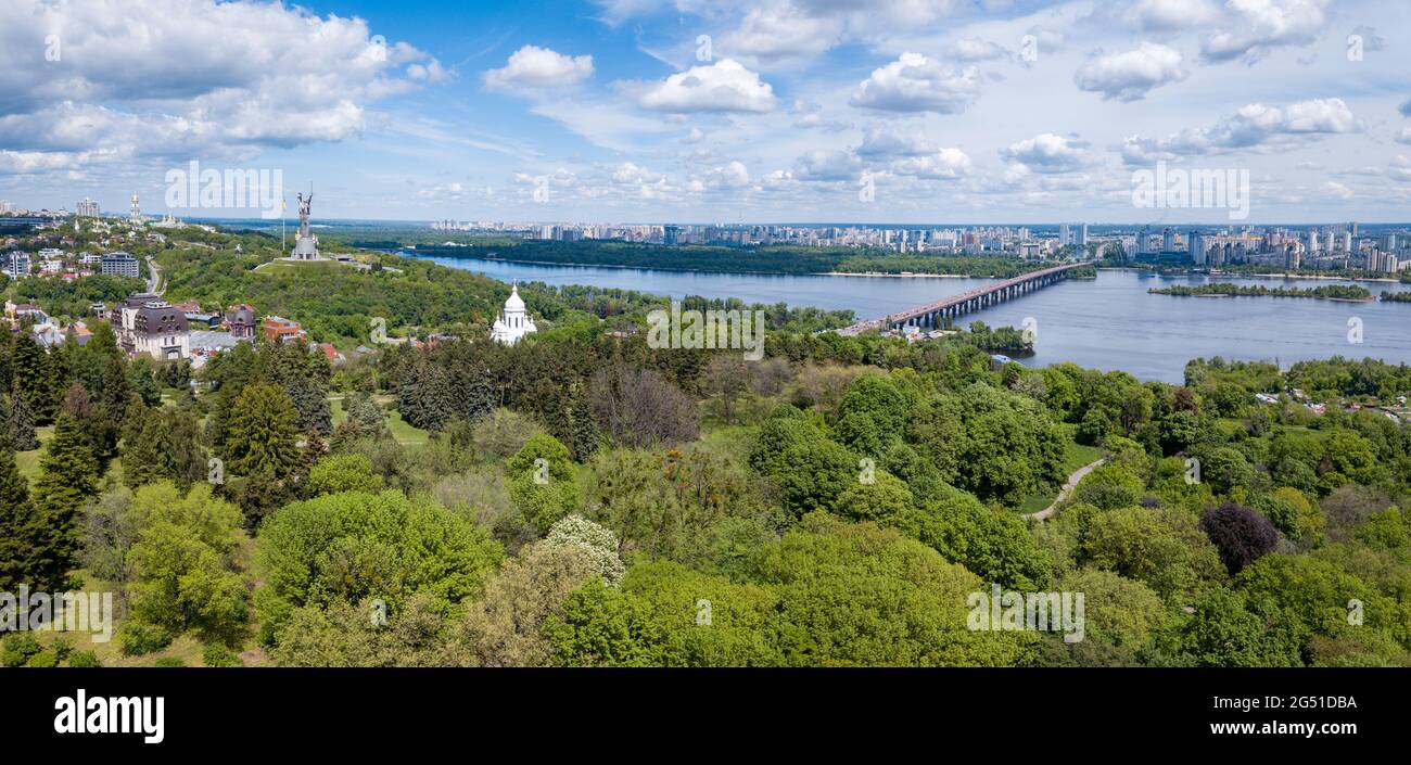 Aerial panoramic view of botanical garden, statue and churches Stock ...
