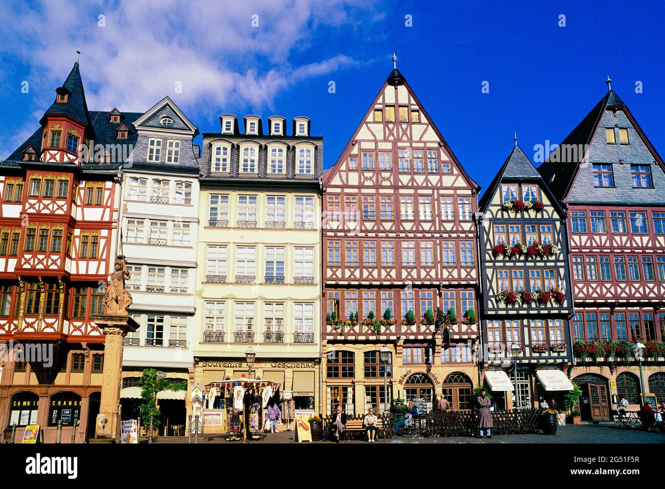Germany town square hi-res stock photography and images - Alamy