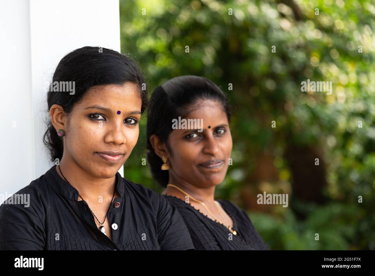 Employee india hi-res stock photography and images - Alamy