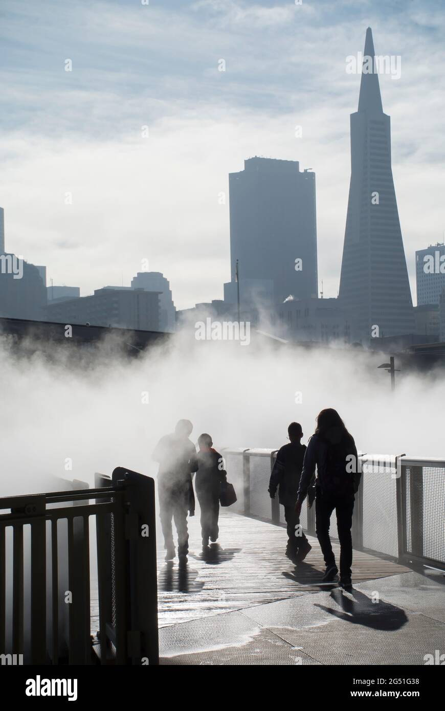 Visitors Cactivityrossing Fog Bridge at Exploratorium, San Francisco ...