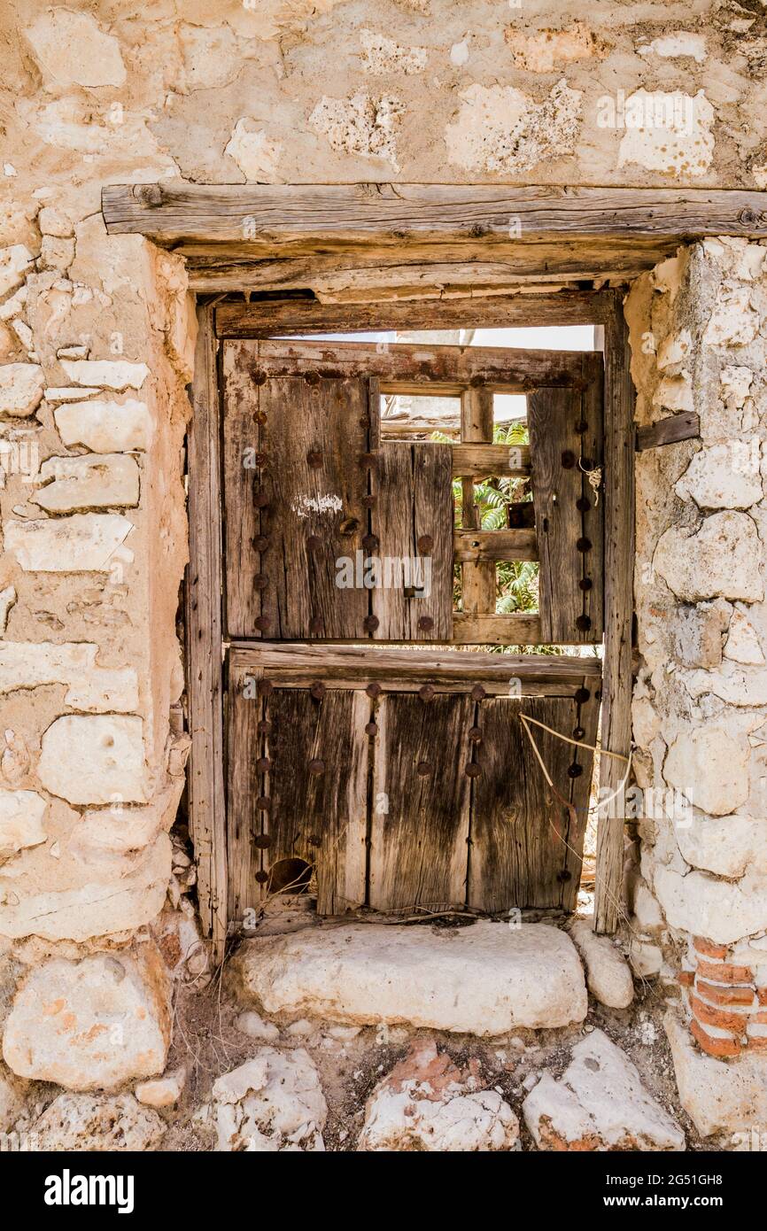 Ruin house wall window texture retro background. A dirty ancient urban ...