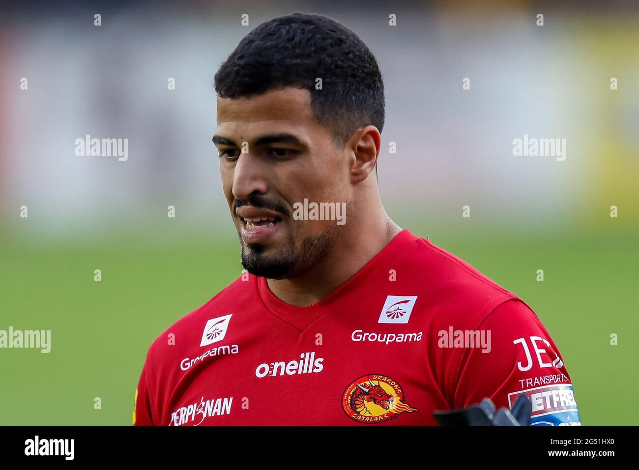 Fouad Yaha (5) of Catalans Dragons Stock Photo - Alamy