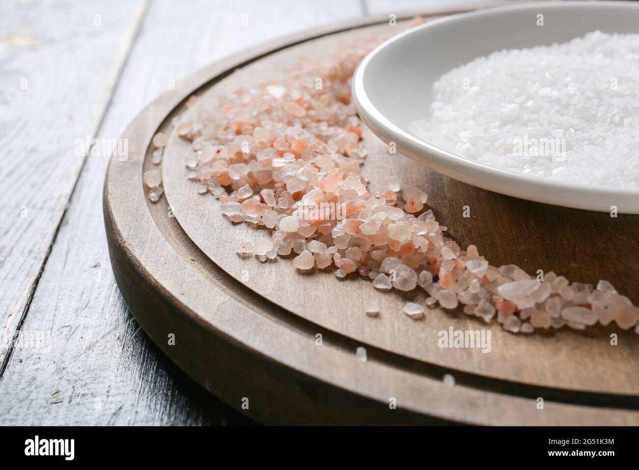 Different kind of salt hi-res stock photography and images - Alamy