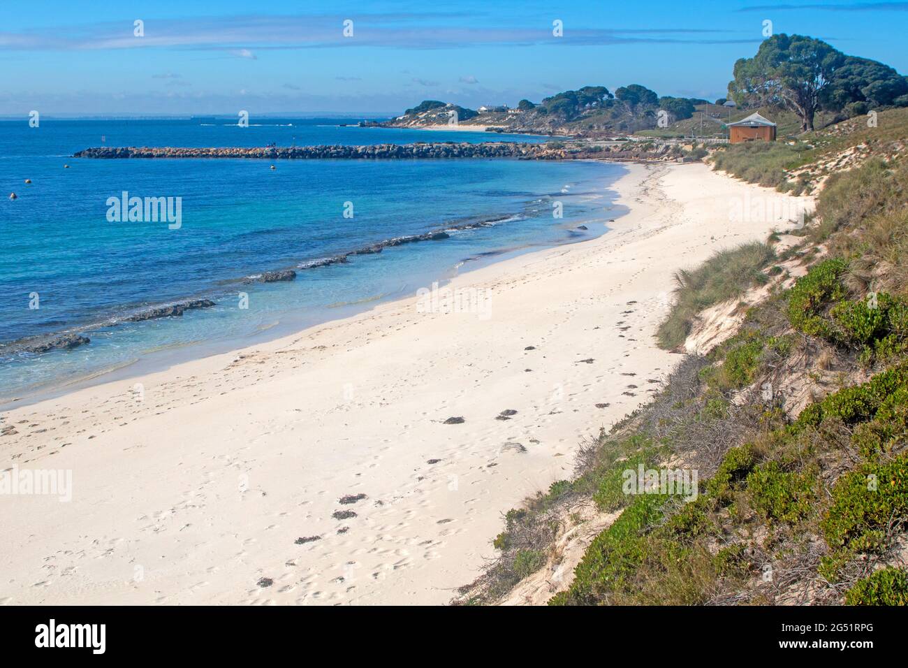 Beach on Thomson Bay, Rottnest Island Stock Photo - Alamy