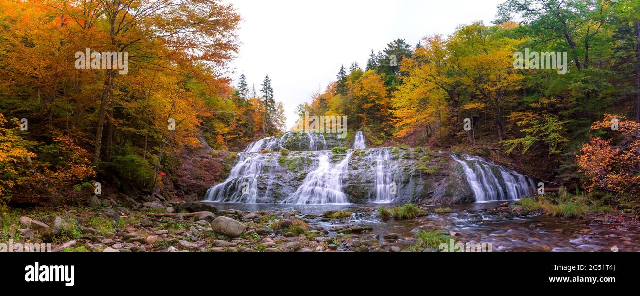 Panorama of Egypt Falls. Cascading waterfalls with stunning autumn fall ...