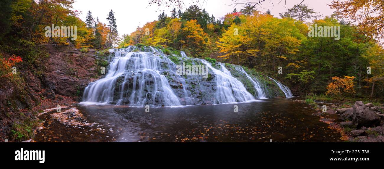 Panorama of Egypt Falls. Cascading waterfalls with stunning autumn fall ...