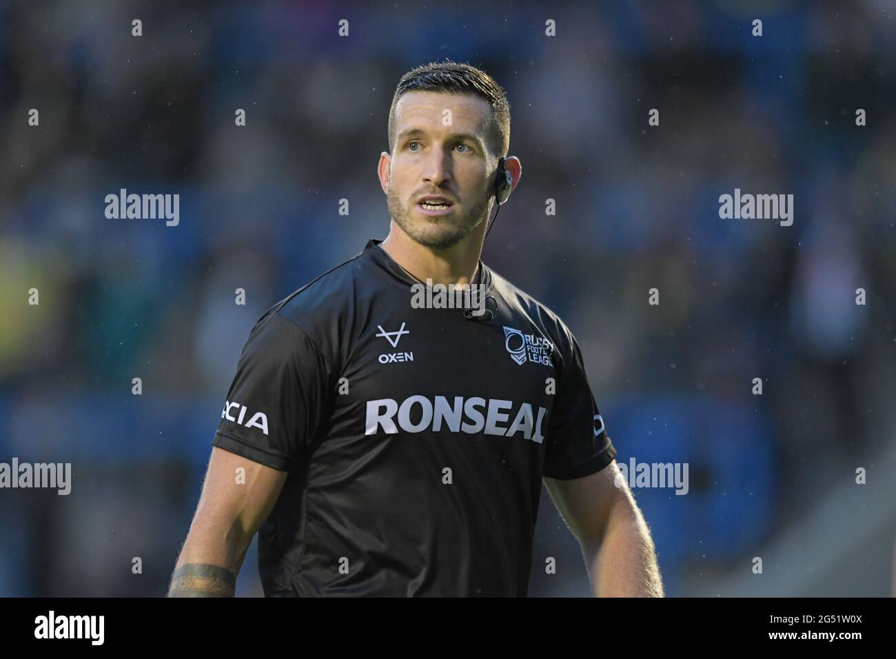 Referee Jack Smith in action during the game Stock Photo - Alamy