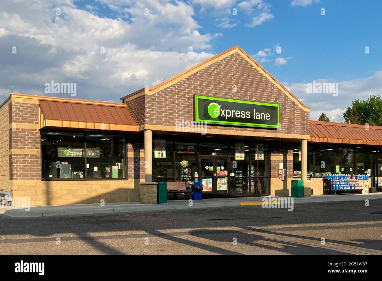 Gas lane hi-res stock photography and images - Alamy