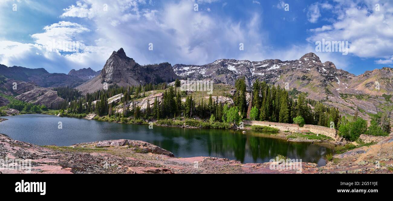 Rocky Mountains Sundial Peak at Lake Blanche hiking trail vista views ...