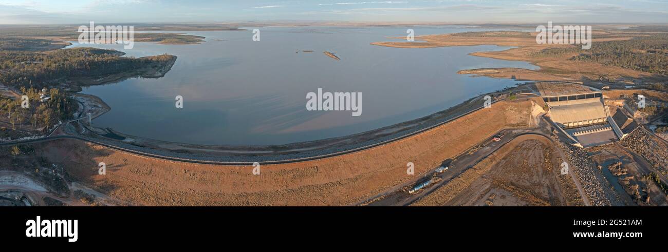 Lake Maraboon and Fairbairn dam in central Queensland, Australia Stock ...