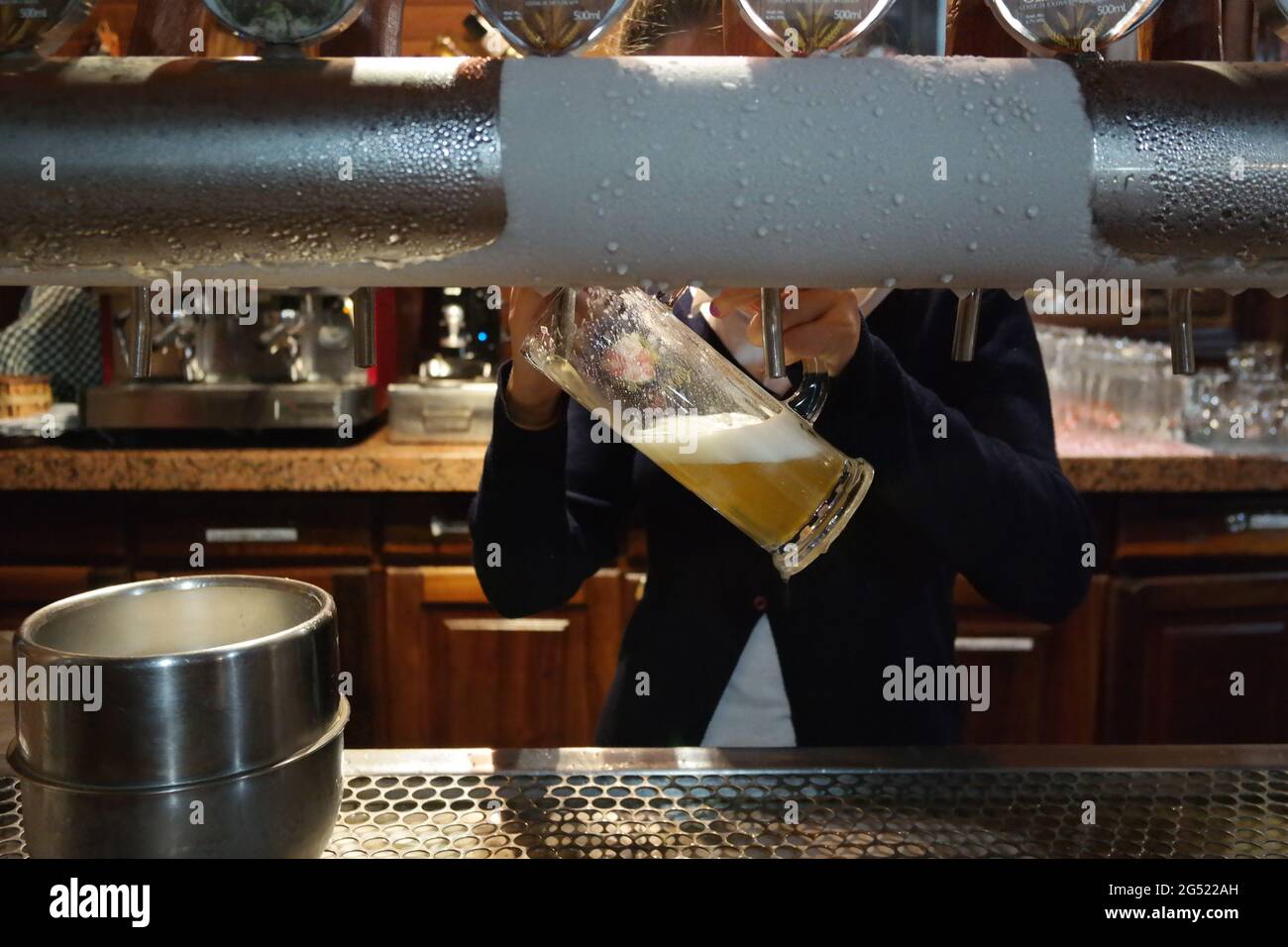 Beber hi-res stock photography and images - Alamy