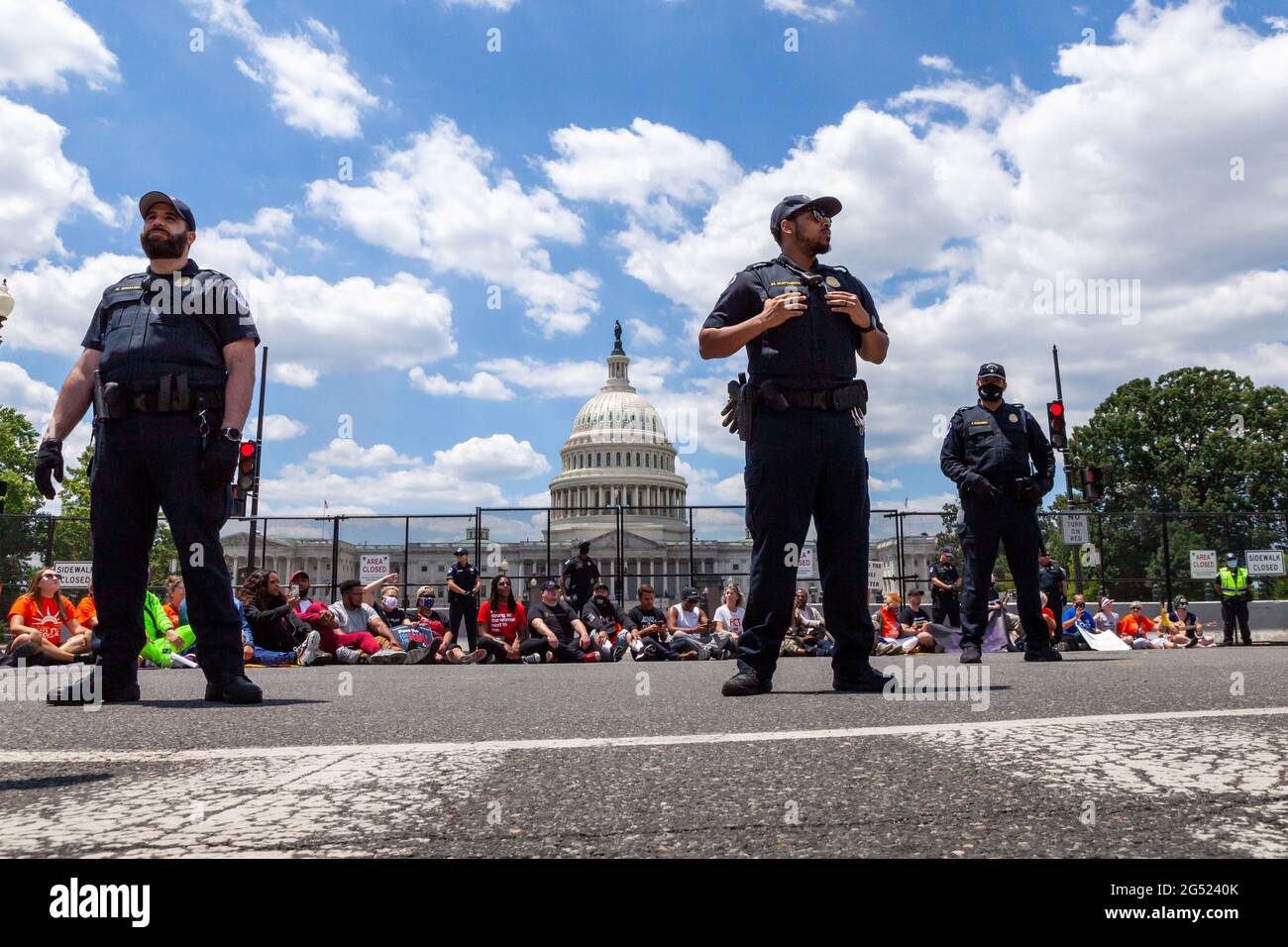 Us capitol police hi-res stock photography and images - Alamy